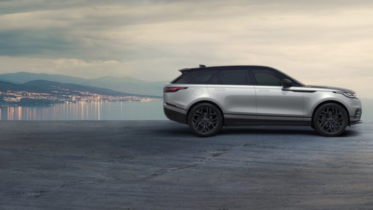 (foto) Premieră: Ediția specială Range Rover Velar HST