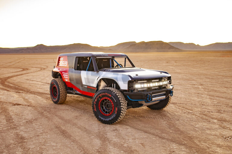 (video) SEMA 2019: Ford Bronco revine pe piaţă în 2020! Iată-i ...