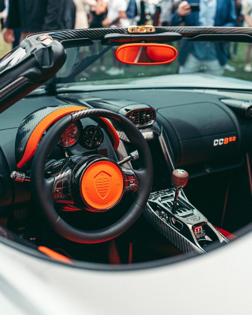 (video) Premieră la Pebble Beach: Modelul aniversar Koenigsegg CC850