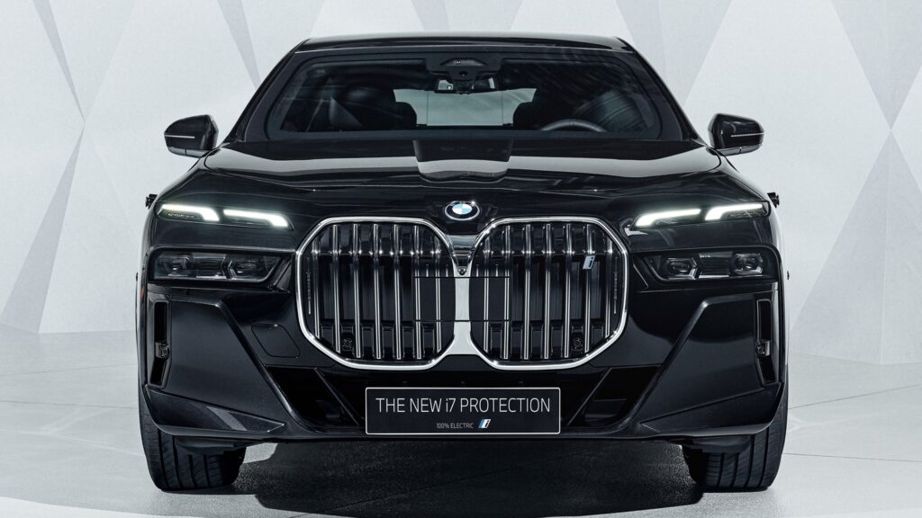 (video) Premieră mondială: Primul BMW i7 Protection şi noul BMW Seria 7 ...