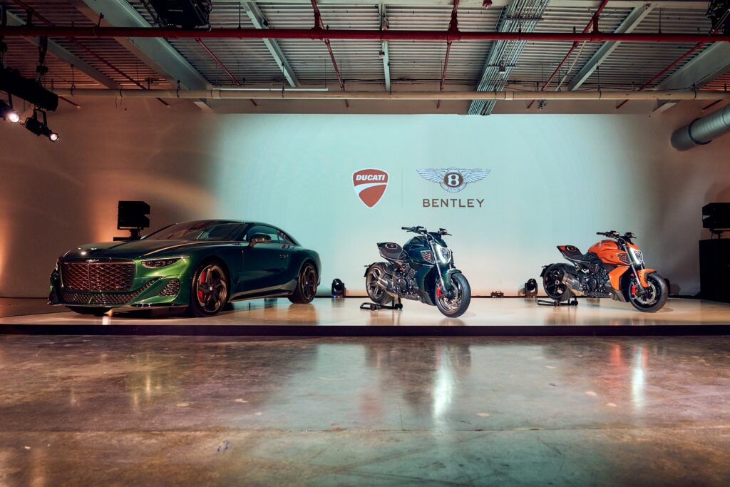 (video) Ducati Diavel for Bentley - 550 de motociclete frumoase ...