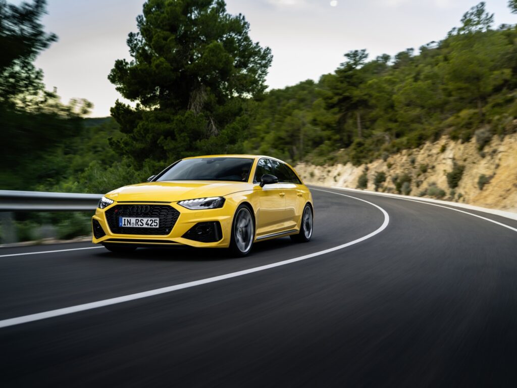 (foto) Noile Audi RS 4 Avant edition 25 years și Audi RS 5 Sportback ...