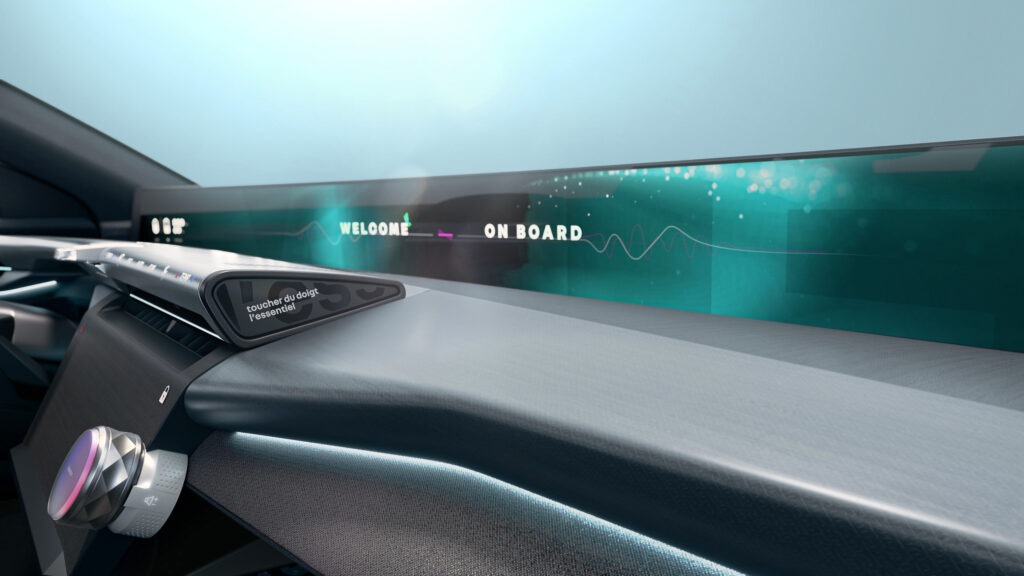 (video) Conceptul Renault Emblème introduce tehnologia openR panorama ...