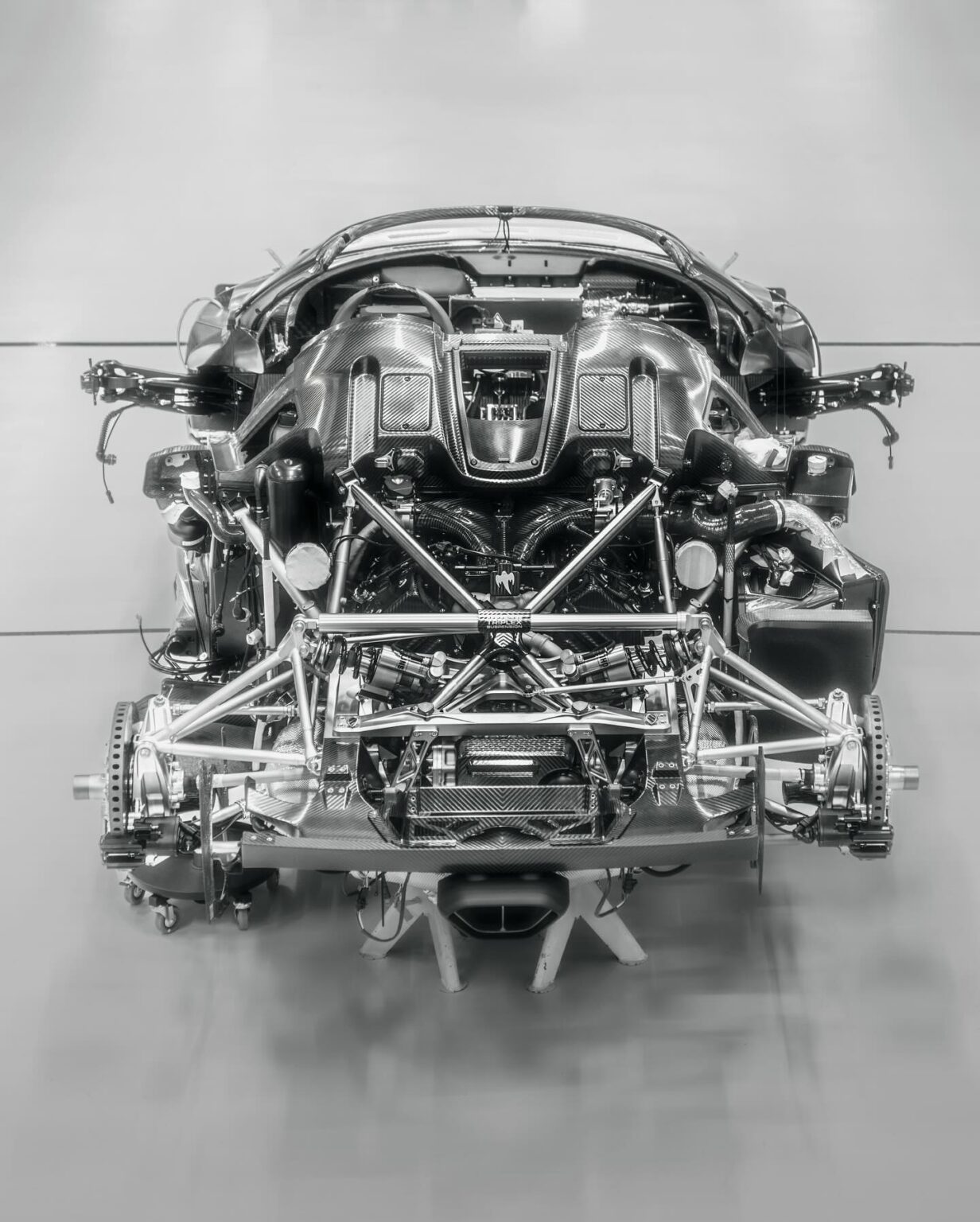 (video) Koenigsegg a început producția modelului CC850 și arată ...