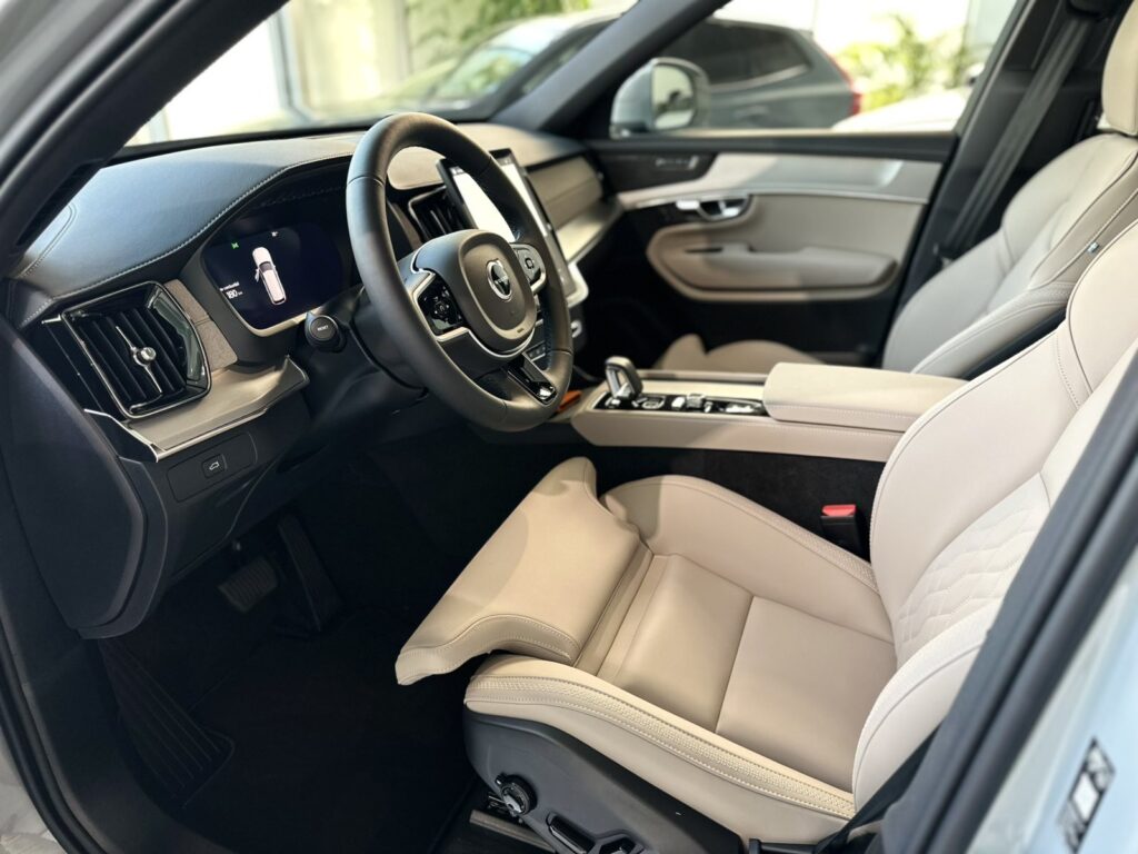 (video) Volvo Moldova extinde oferta de neratat XC90 Summer Edition și ...